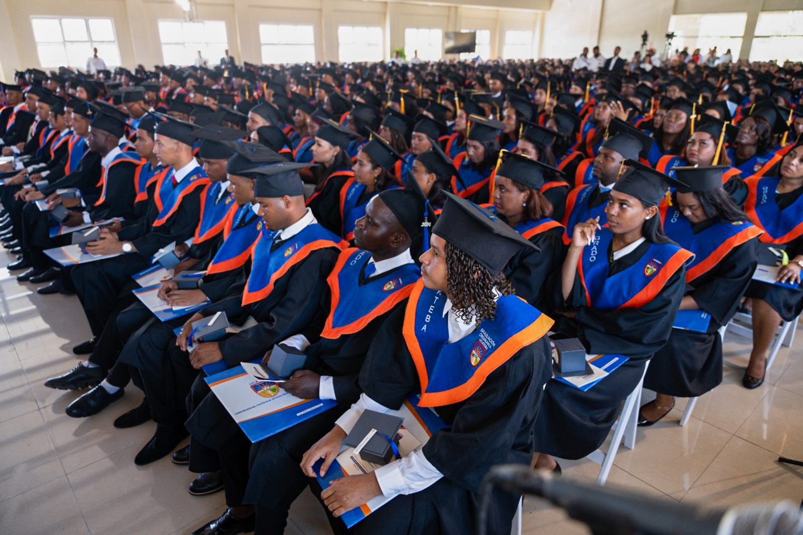 UCATEBA entrega al país 444 nuevos profesionales en su Vigésima Octava ...