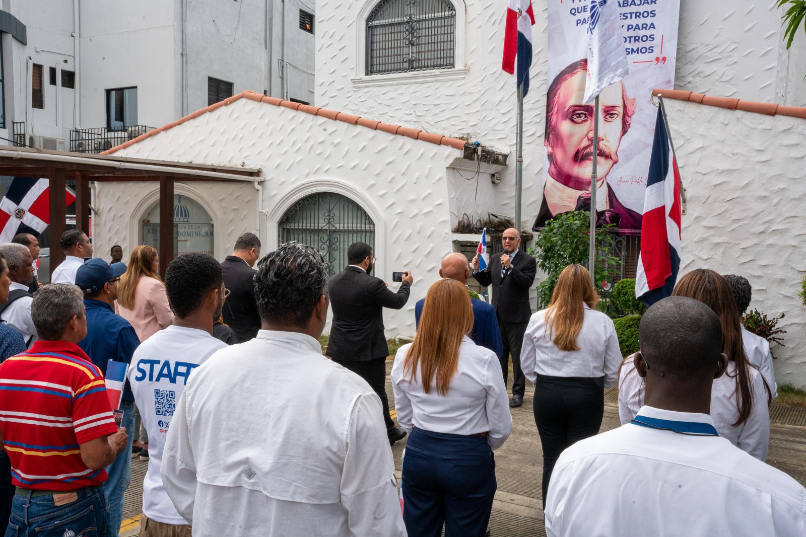 Centros Tecnológicos Comunitarios rinde homenaje al natalicio de Juan ...