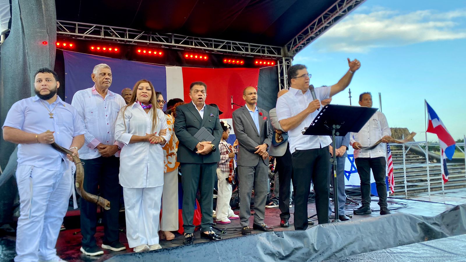 Celebran Santo Domingo Este ciudad de Dios; el alcalde Dio Astacio leyó ...