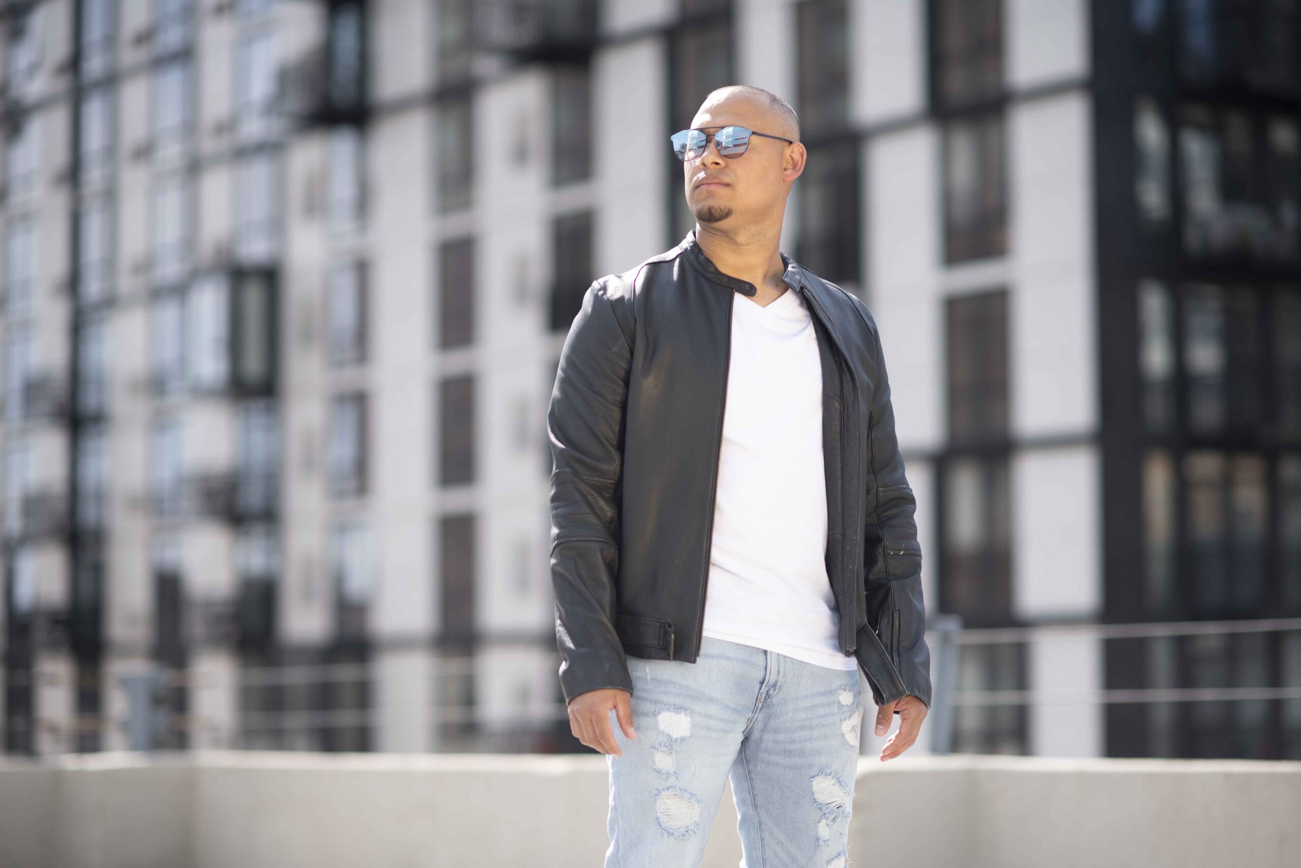 Yeyo regresa a la escena musical con su nueva canción “Súbele ...