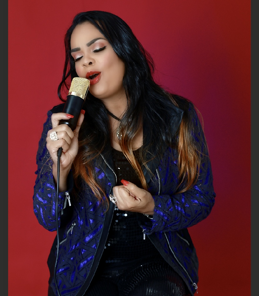 Anlly Piantini celebrará sus 15 años de carrera musical presentando ...